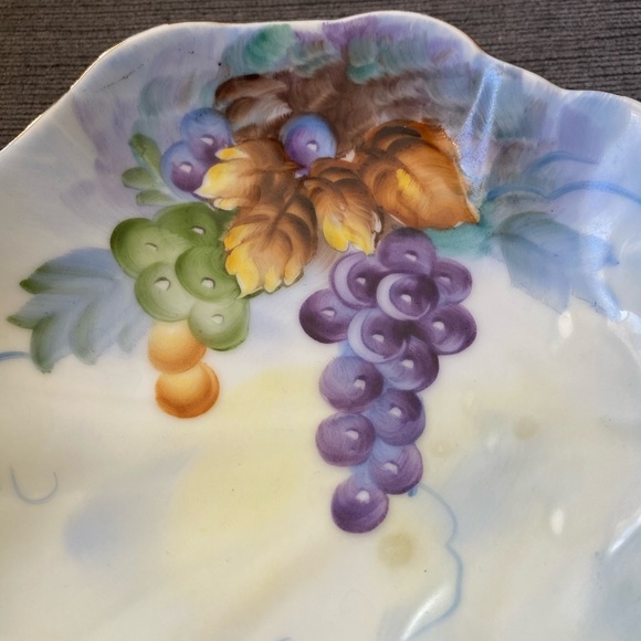 Lefton | Accents | Vintage Lefton China Festival Pattern Grapes Shell ...